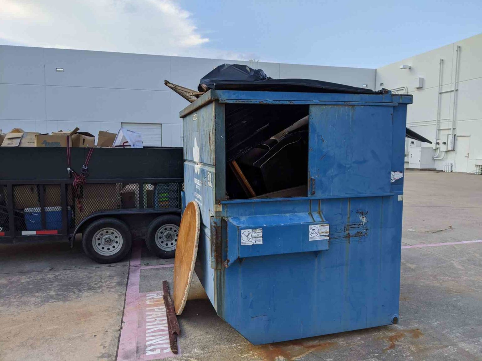 Commercial Trash Collection in Fort Worth 2024 | Mad Trash